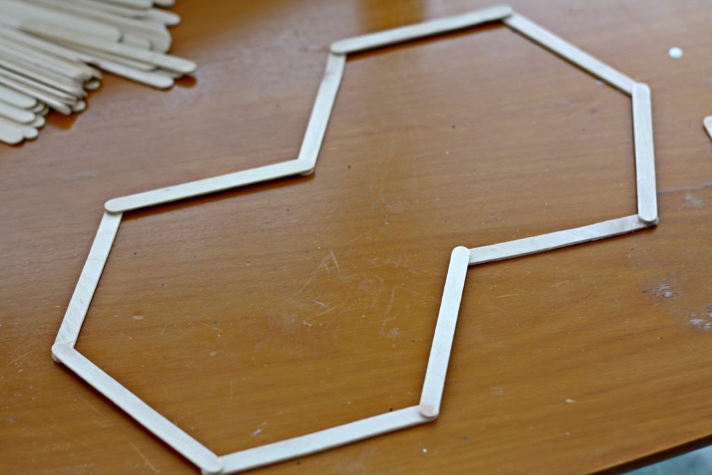 Popsicle Stick Display Shelves - Makes, Bakes and Decor