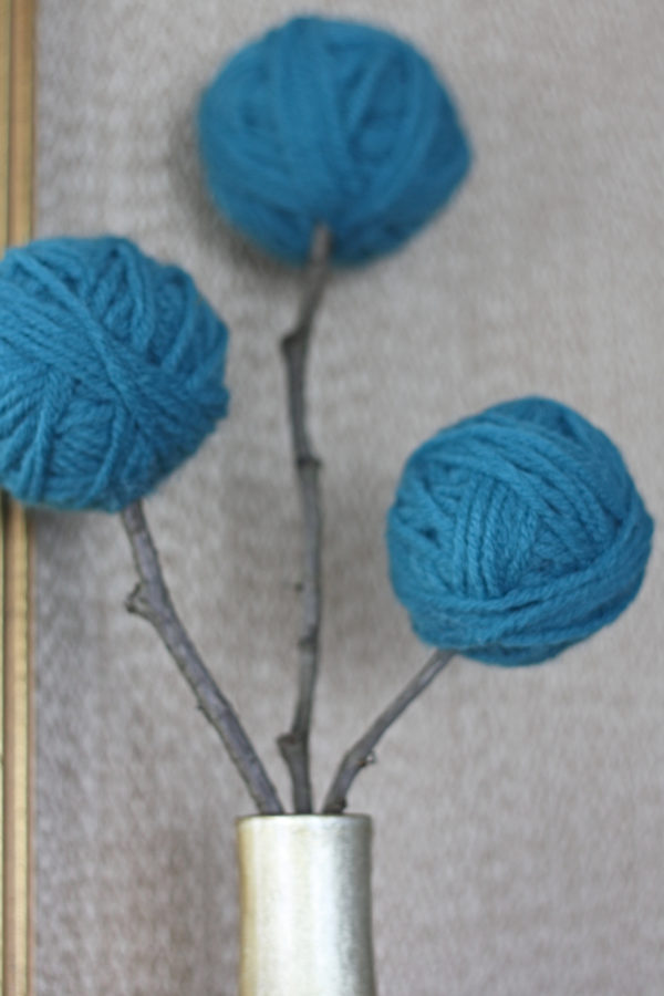 Decorative Wool Balls - Makes, Bakes and Decor