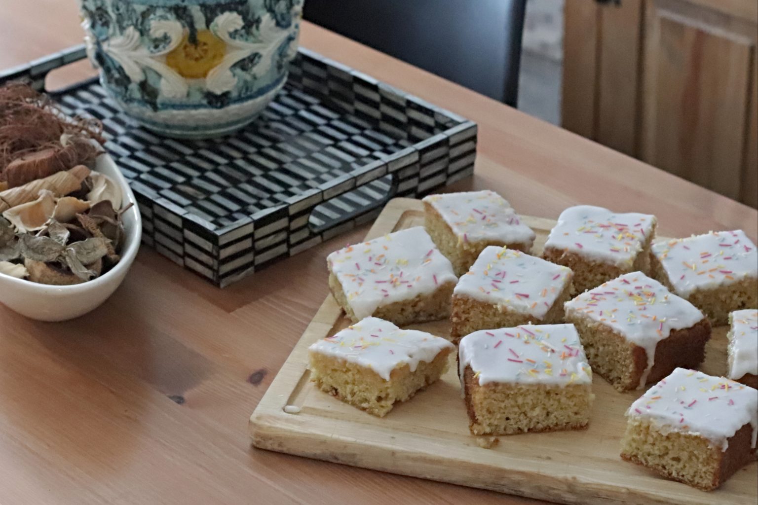 Retro School Tray Bake - Makes, Bakes and Decor